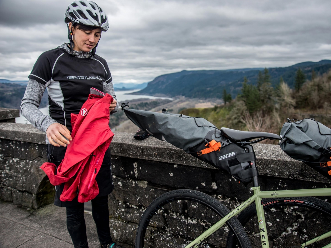 Ortlieb Seat-Pack L Zadeltas 16.5L Leigrijs F9901 - Vlerick Fietsen