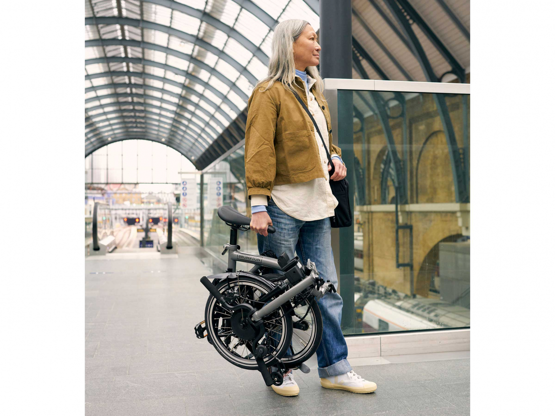 Brompton Electric P Line Urban Hoog Grijs Metallic H4R-mMG-rTiBK-eFCB ...